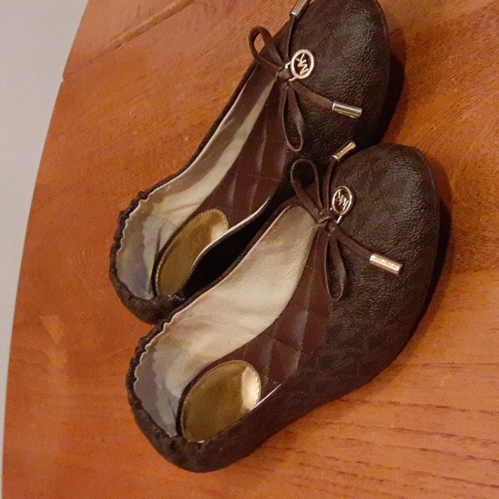Michael Kors Mk Logo Pvc Flat Shoe Sz 5.5m - Gem